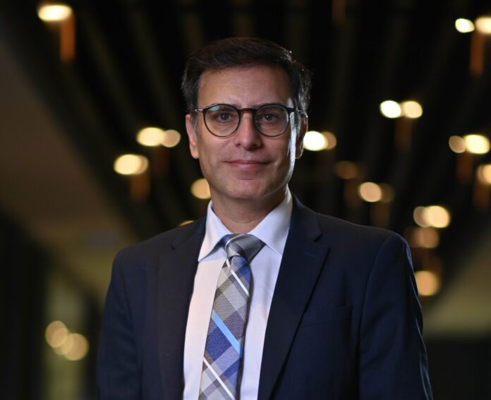 Sergio Asbún, CEO del Banco Económico, en el ranking de líderes ...