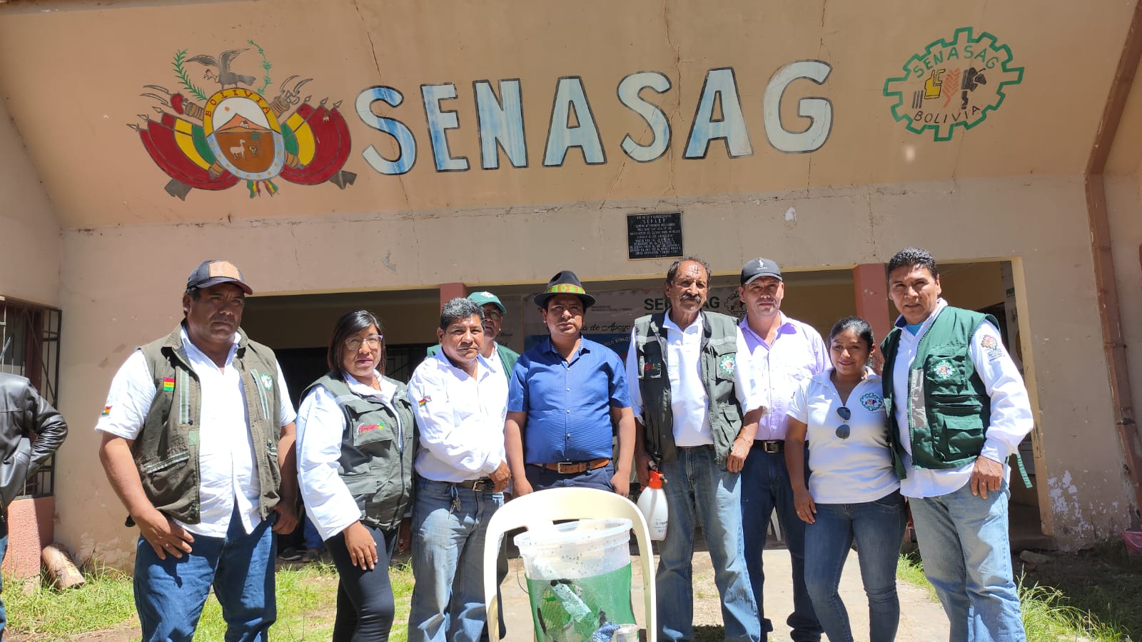 Liberan 40 millones de moscas para controlar plaga que afecta ...