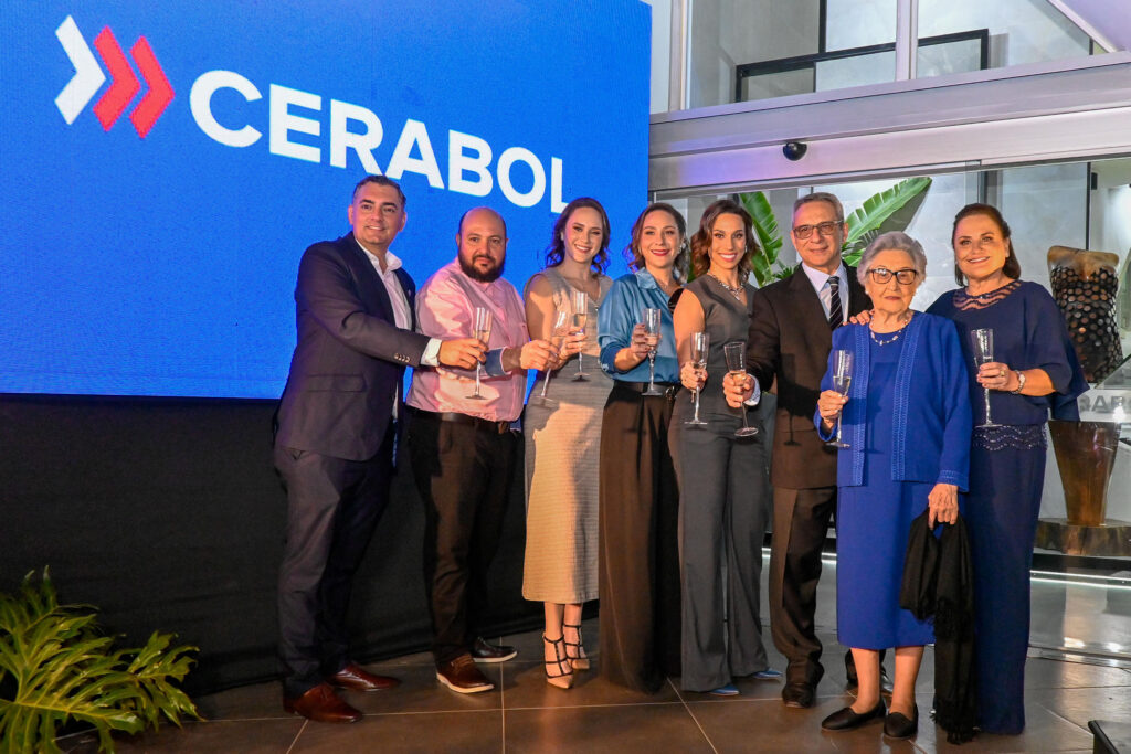A sus 54 años, CERABOL inauguró su renovado showroom y presentó ...