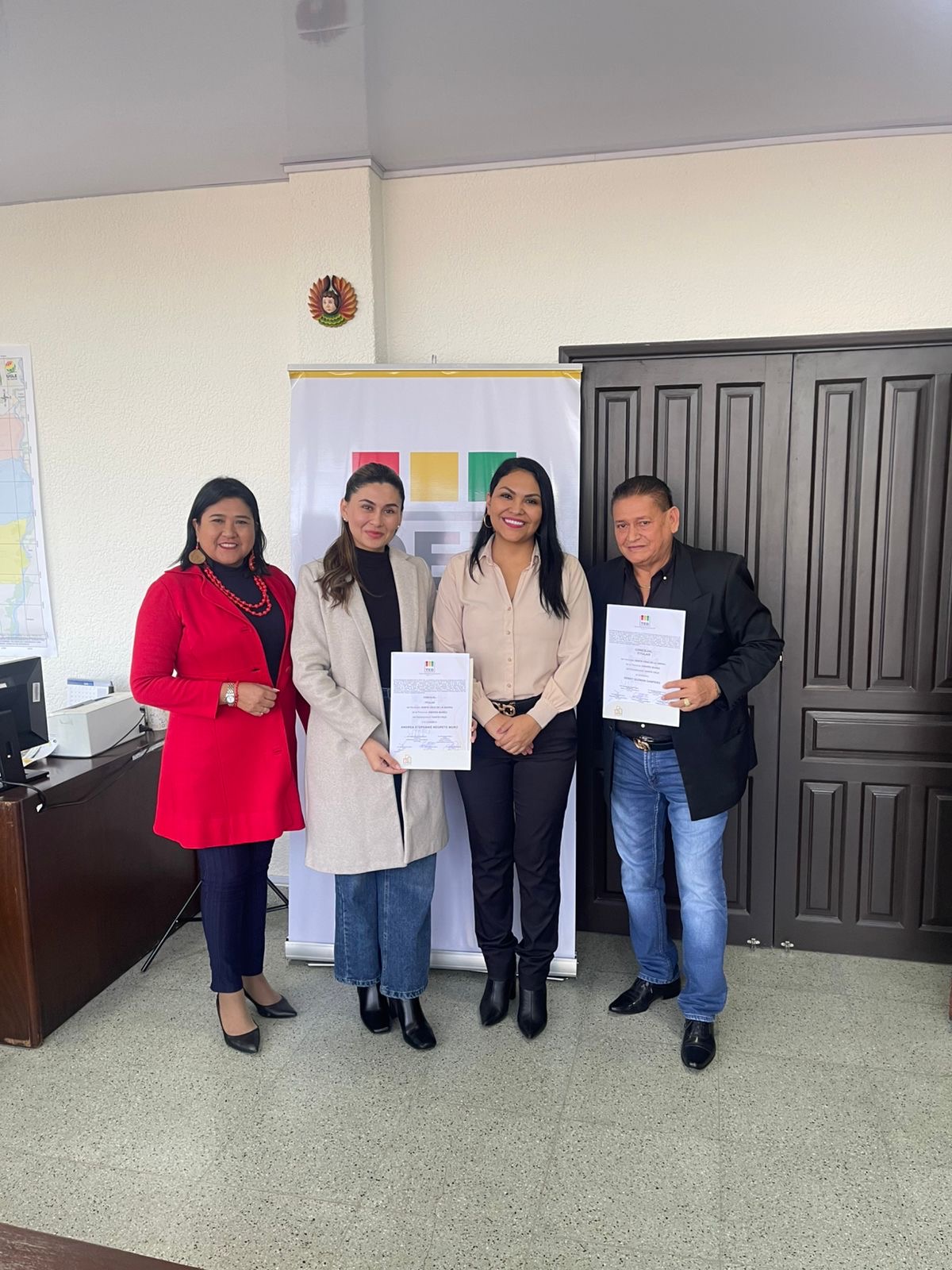 Dennis Guzmán y Andrea Negrete asumen como concejales titulares de UCS ...