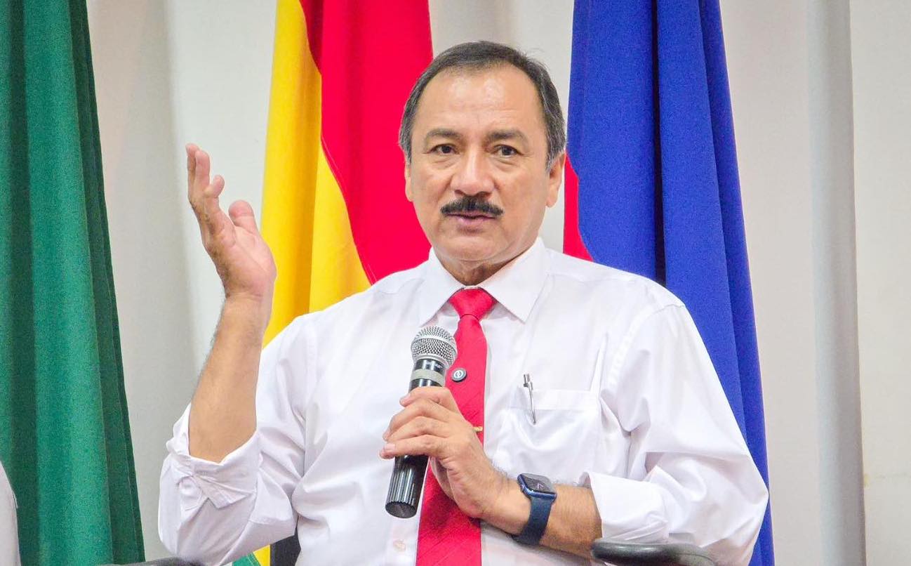 Vicente Cuéllar: ”Después de ser rector es fácil ser alcalde o gobernador; tuve una gran ...